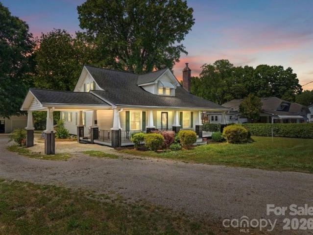 2407 N Main St, Kannapolis, NC 28081