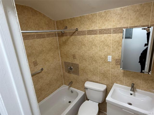 2407 Brookhaven Avenue, Unit 2