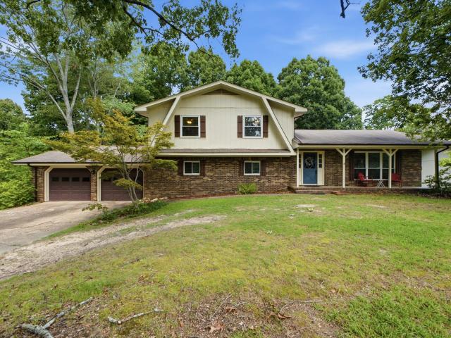 2407 Cedar Creek Drive