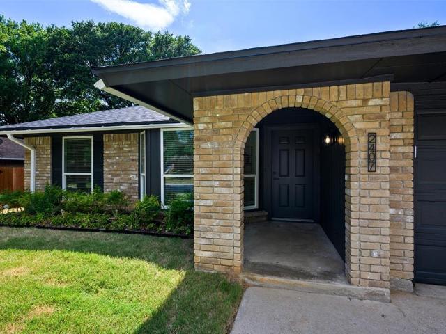 2407 Cranberry Lane