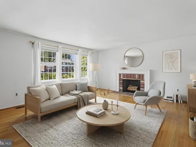 2407 Eastridge Road