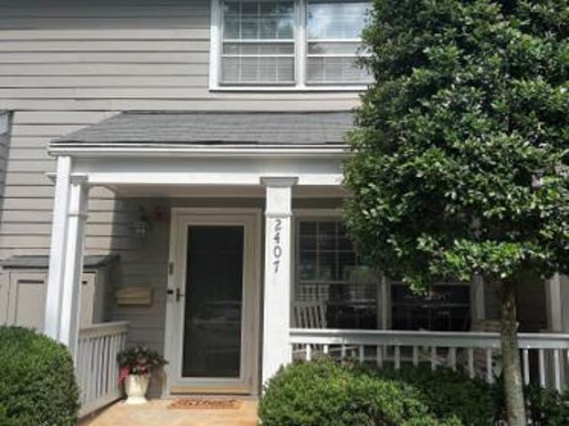 2407 Farmstead Circle SE, Smyrna, GA 30080
