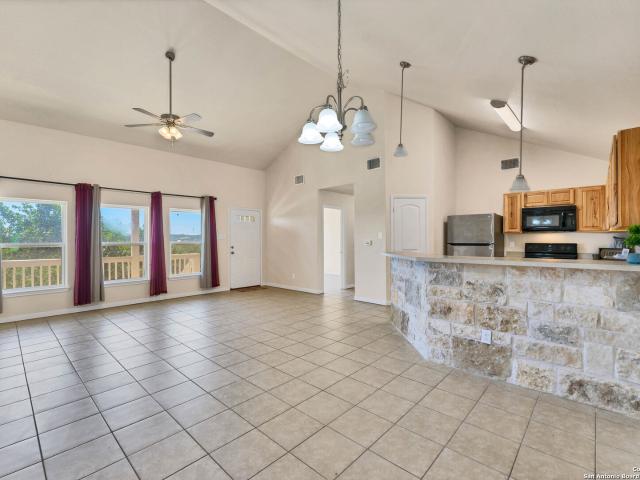 2407 Golf Dr, Spring Branch, TX 78070 | MLS #1856