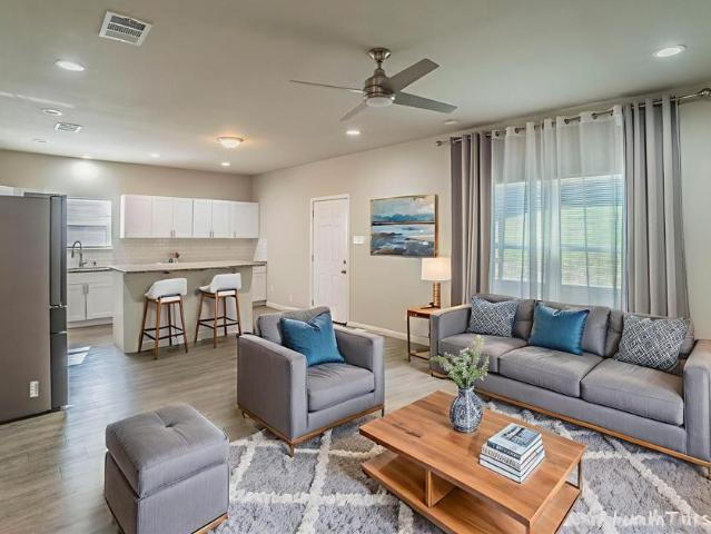 2407 Lee Ave, Fort Worth, TX 76164 | MLS #21121 | Compass