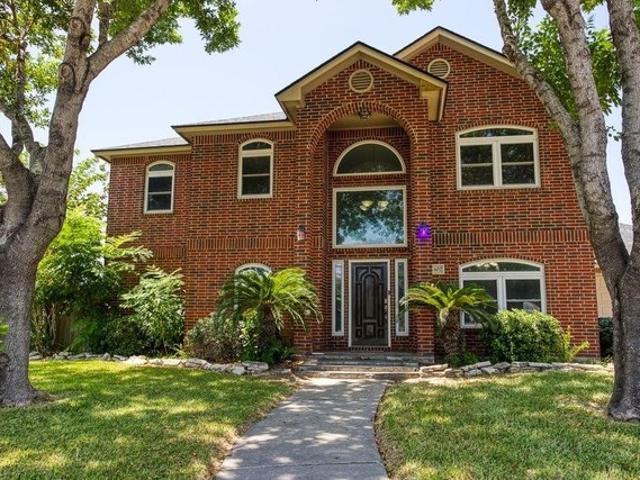 2407 Park Wood Dr, Portland, TX 78374