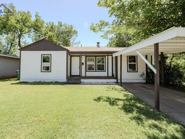 2407 Wedgewood Ave, Wichita Falls, TX 76301