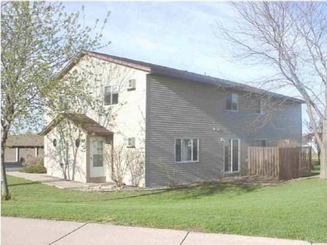 2407 29th Ave NW Apt 4, Rochester, MN 55901