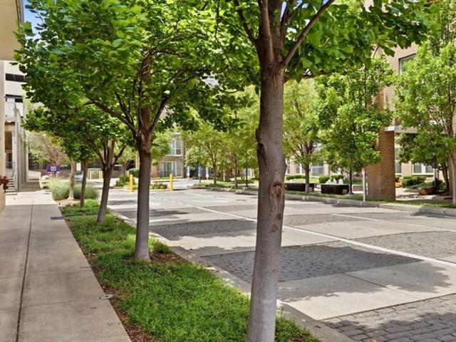 2407 8th Ave S Apt 512, Nashville, TN 37204