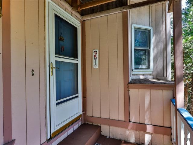 24083 Cresta Drive