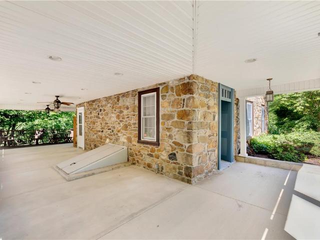 2408 Applewood Drive