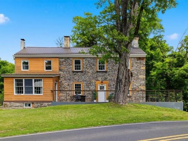 2408 Clearview Ave, Stroud Township, PA 18360