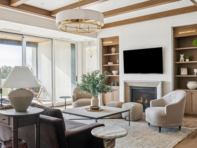 2408 Commerce Boulevard # 202