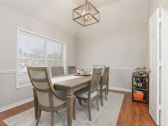 2408 Geneva Lane