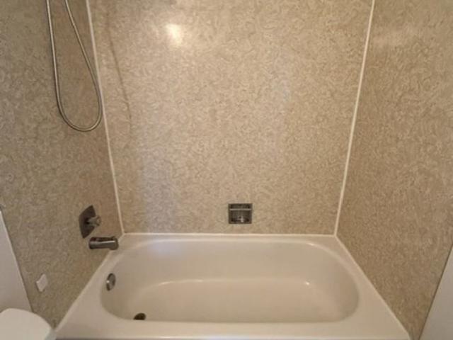 2408 Grand AVE Everett, WA 98021 1 Bedroom Apartment for Rent at 2408 Grand Ave, Everett, WA 98201 Bayside