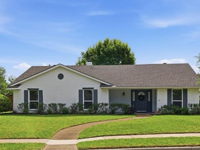 2408 Huntington Dr, Plano, TX 75075
