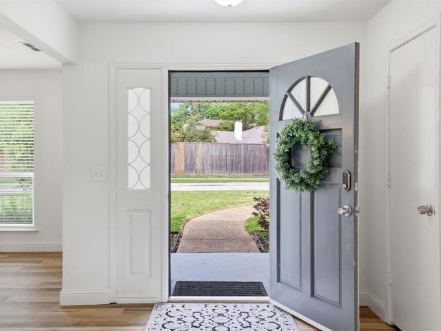 2408 Huntington Drive