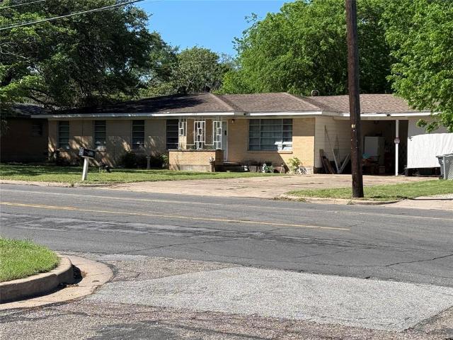 2408 Lake Air Drive