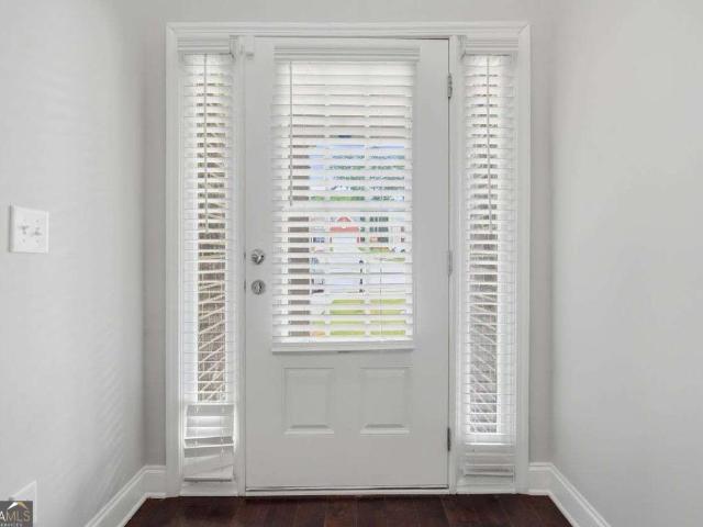 2408 Smoke Court
