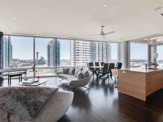 2408 Victory Park Lane # 1233