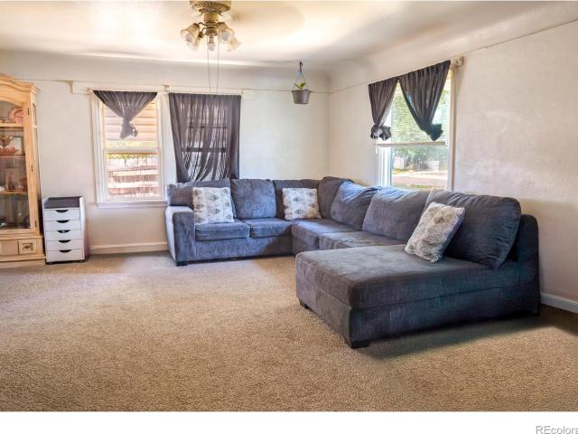 2408 W 9th Street