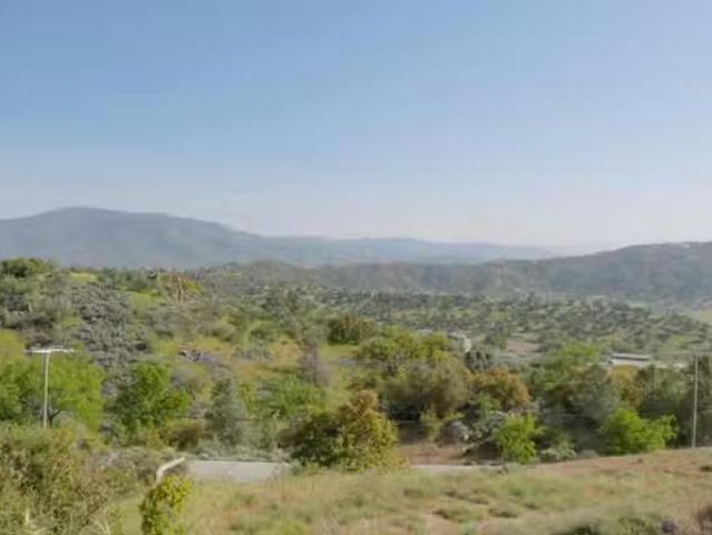 24091 JACARANDA DR, TEHACHAPI, CA 93561 Single Family Residenc.