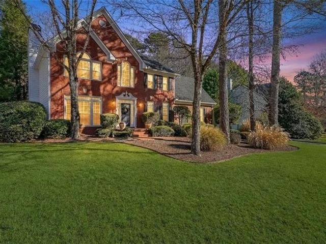 2409 Meadow Isle Ln, Lawrenceville, GA 30043