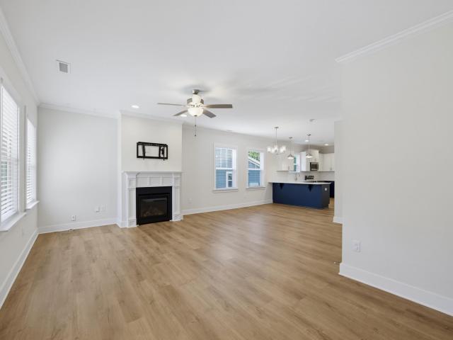 2409 Miriam Circle