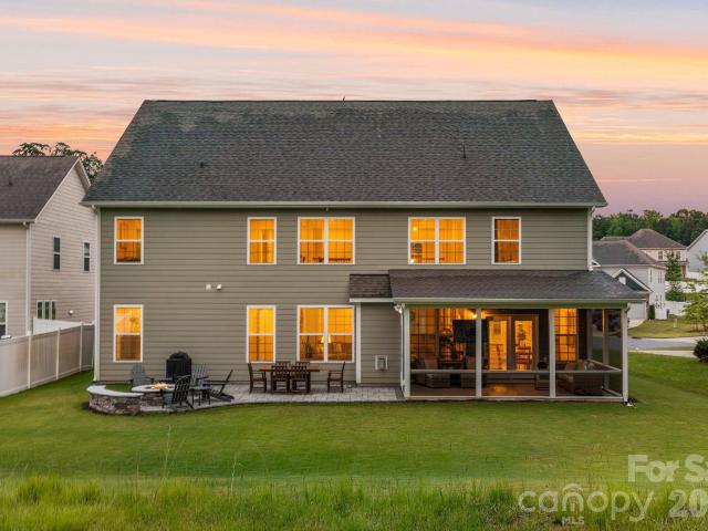 2409 Napa Terrace
