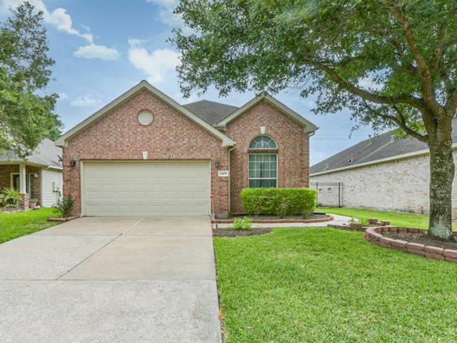 2409 Ameno Dr, Pearland, TX 77581