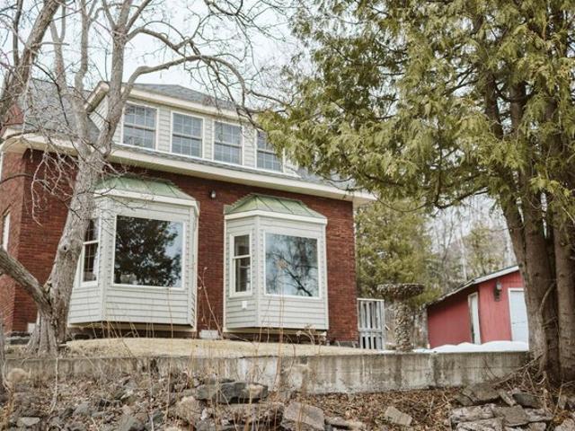 2409 Branch St, Duluth, MN 55812