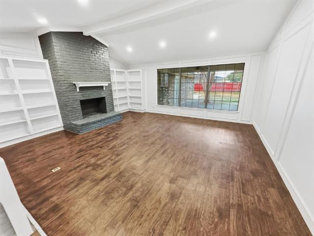 2409 Castle Street