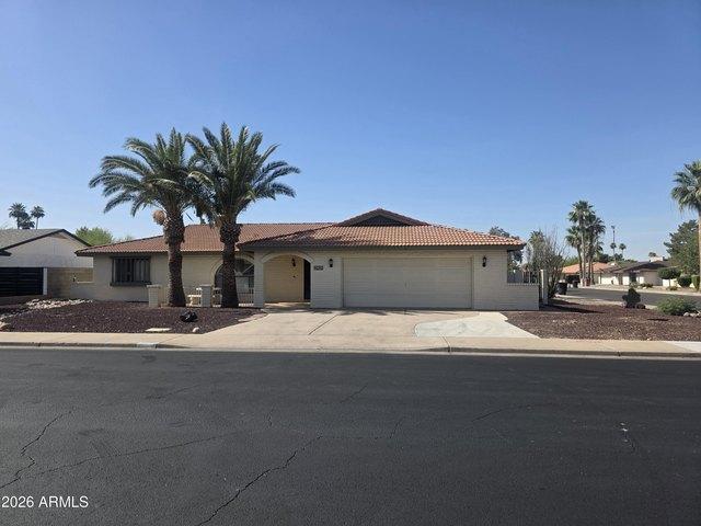 2409 E Jensen St, Mesa, AZ 85213