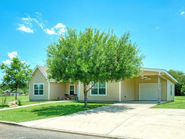 2409 Pecan St