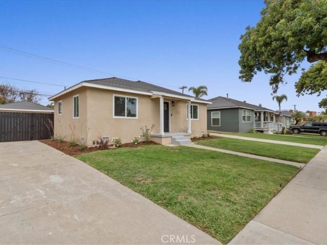 2409 Pepperwood Avenue