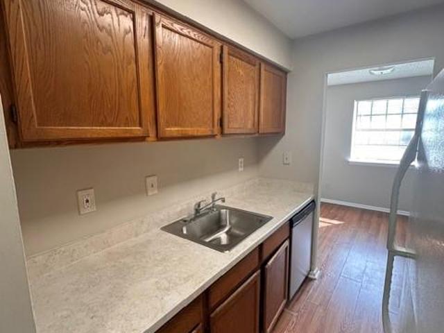 2409 Pond View Drive