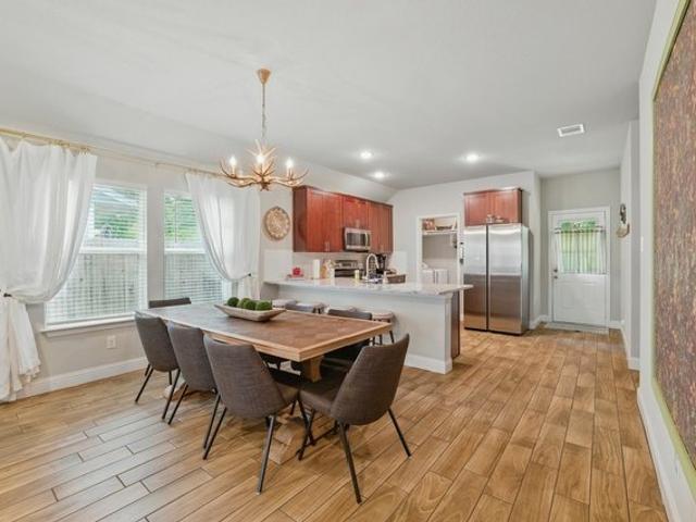 2409 Ross Ave, Fort Worth, TX 76164