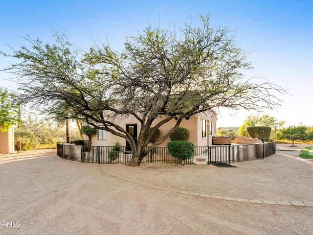 2409 s tonto view