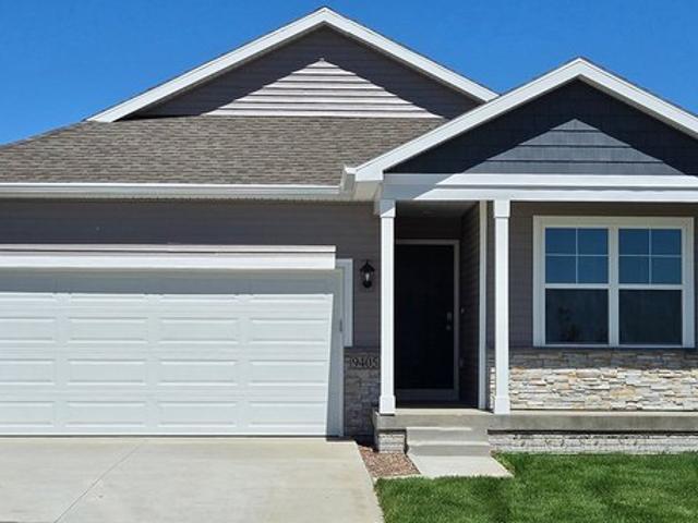 2409 SE Billings Pl, West Des Moines, IA 50265