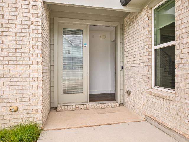 2409 Simond Ave # E