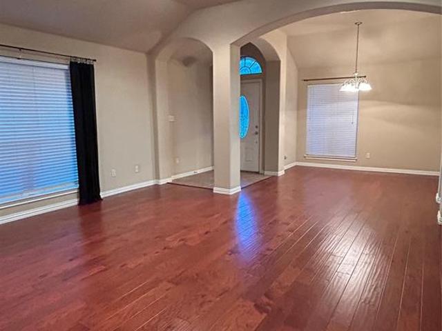 2409 Tigua Court