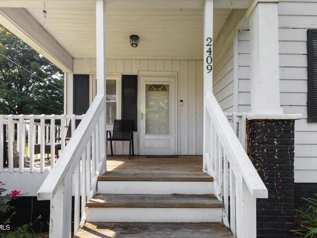 2409 Watauga Road