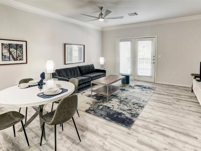 2400 McCue Rd, Unit 346, Houston, TX 77056 | MLS #64156
