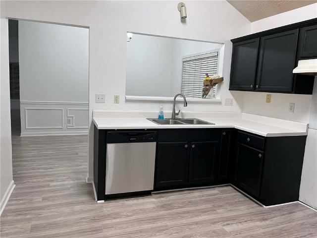 2400 Miller Oaks Circle