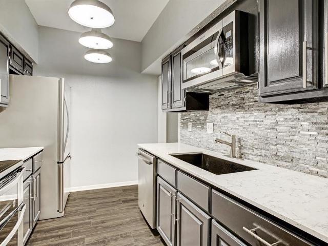 2400 N Braeswood Boulevard 120