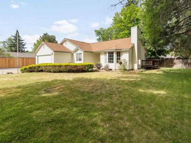 2400 NE Jones Rd, Bend, OR 97701