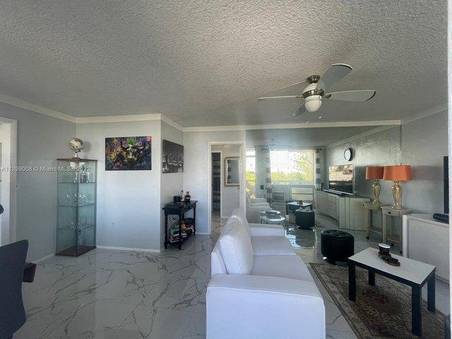 2400 NE 9th St Apt 501, Fort Lauderdale, FL 33304