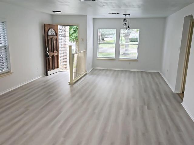 2400 Byfield Dr