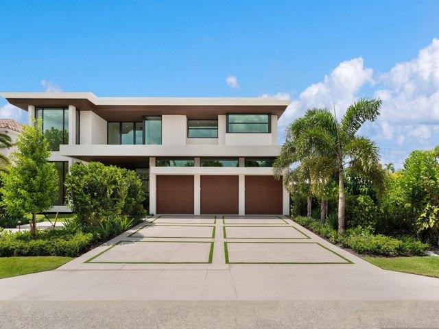 2400 Barcelona Dr, Fort Lauderdale, FL 33301