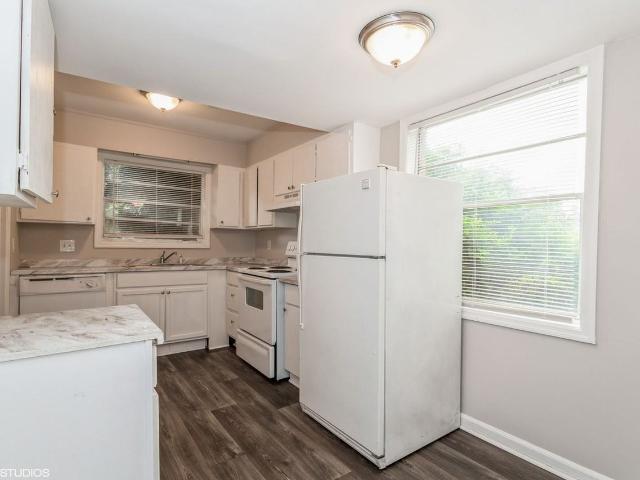 2400 Blue Harmony 2 Bedroom Apartment for Rent at 2400 Campbellton Rd Sw, Atlanta, GA 30311 Campbellton Road