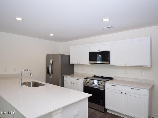 2400 Brookville Dr, Greenville, NC 27834 | MLS #100566 | Compass